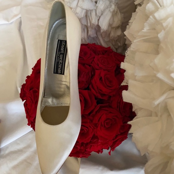 Stuart Weitzman | Shoes | Stuart Weitzman Carol White Satin Wedding ...